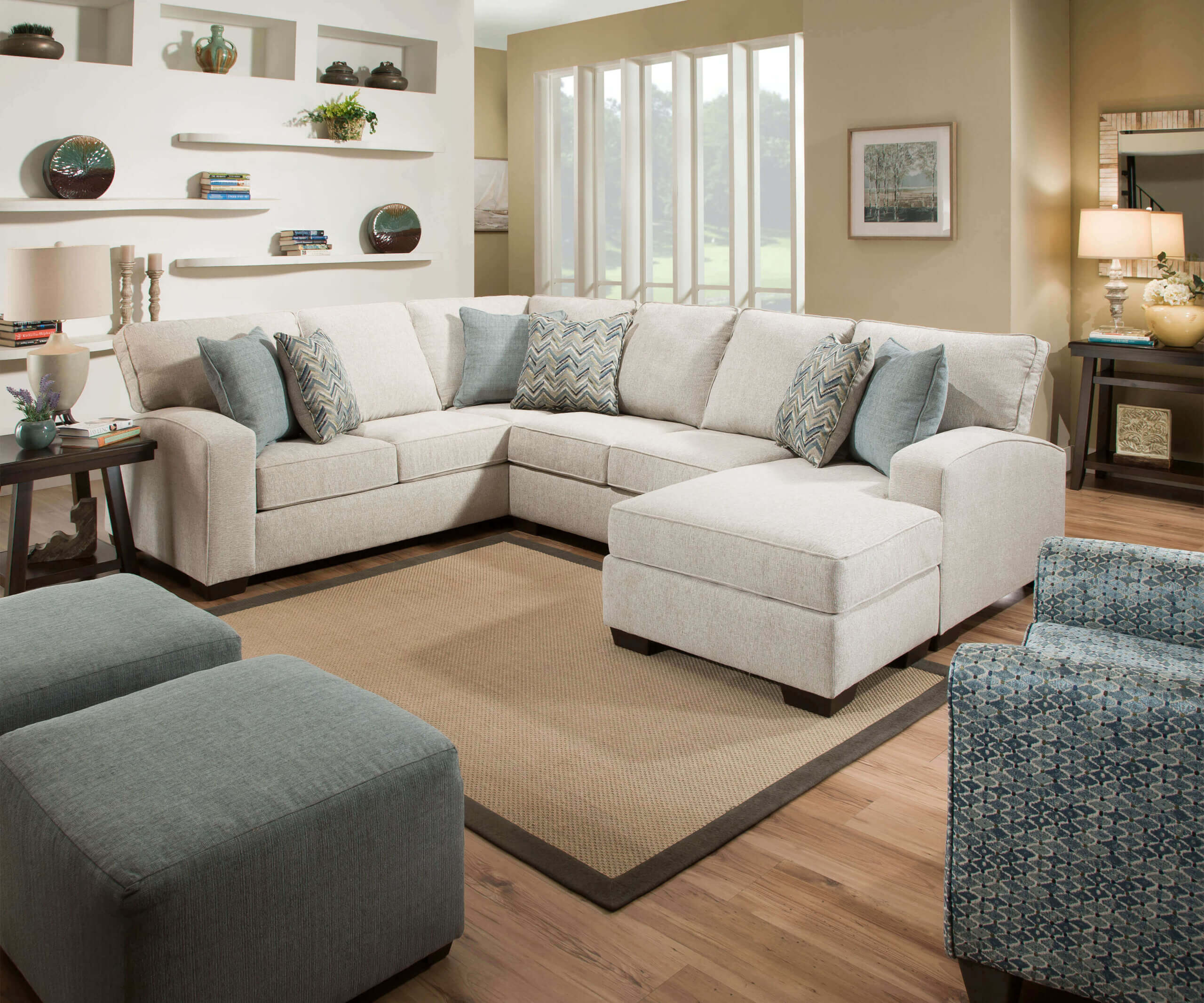 Simmons Sectional Sofa With Chaise | Baci Living Room